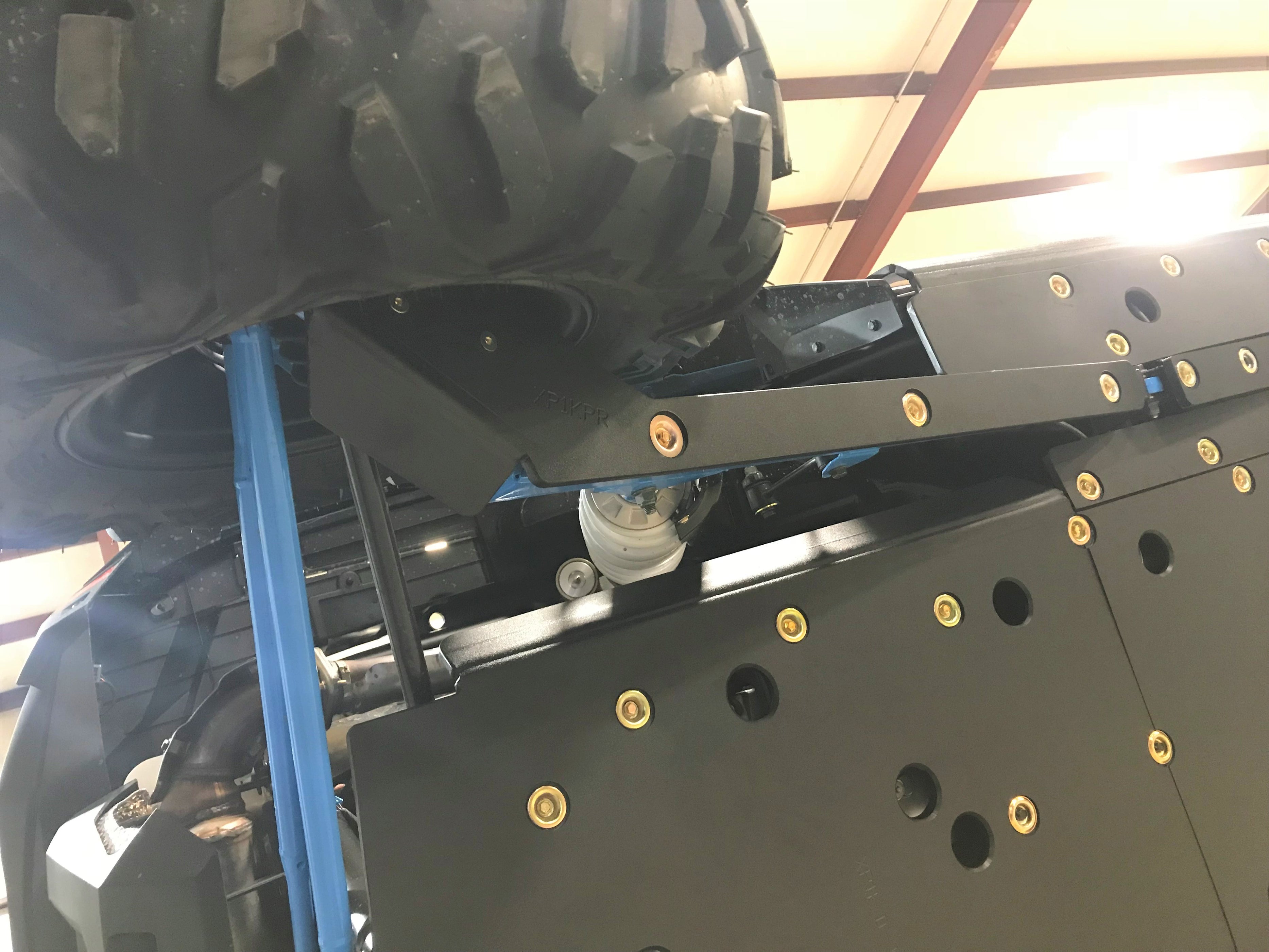 Trail Armor RZR RS1, RZRXP1000, and RZRXP41000 uhmw iMpact Trailing Arm ...